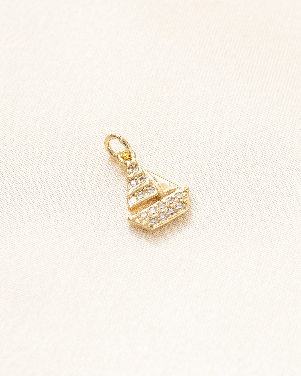 Sail Boat Charm– Falling for dainty
