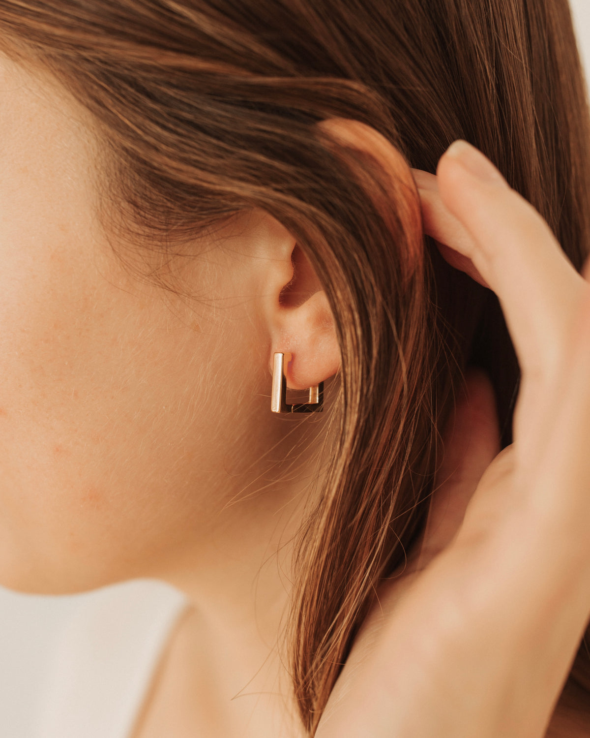 Square Huggies– Falling for dainty